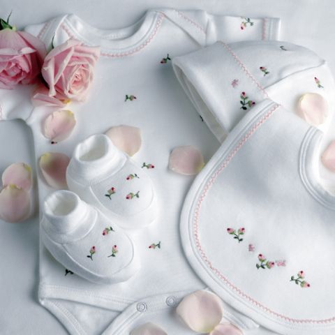 Layette Stores Online: Basic layette items