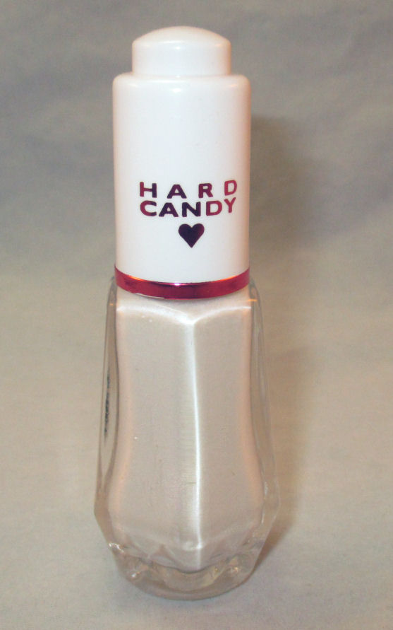 Hard Candy Illuminate and Strobing Mix-In Drops in White Pearl