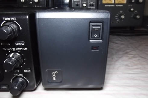 MEDAN RADIO: Icom PS-126