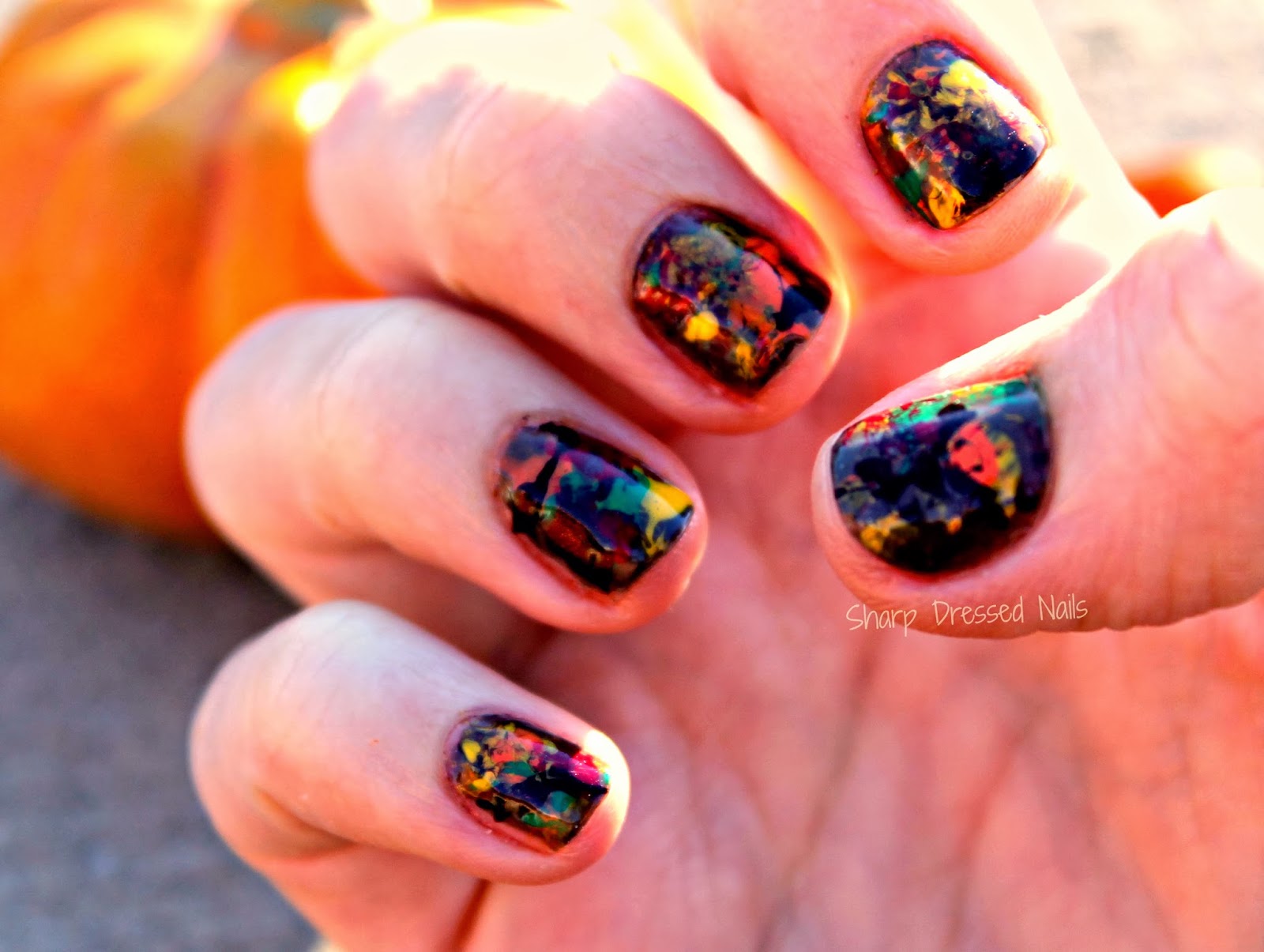 Sharp Dressed Nails: Abstract Fall Nails