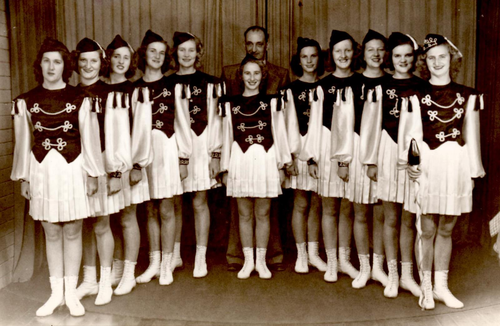 Moree Marching Girls Blog: Photos from early years
