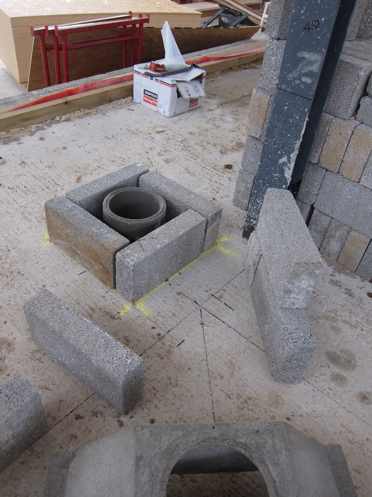 Our Own Grand Design: 27 Joists, fireplaces, floorboards and parapets