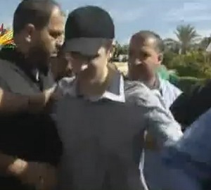 Forun Newss: Gilad Shalit Free "Video"?
