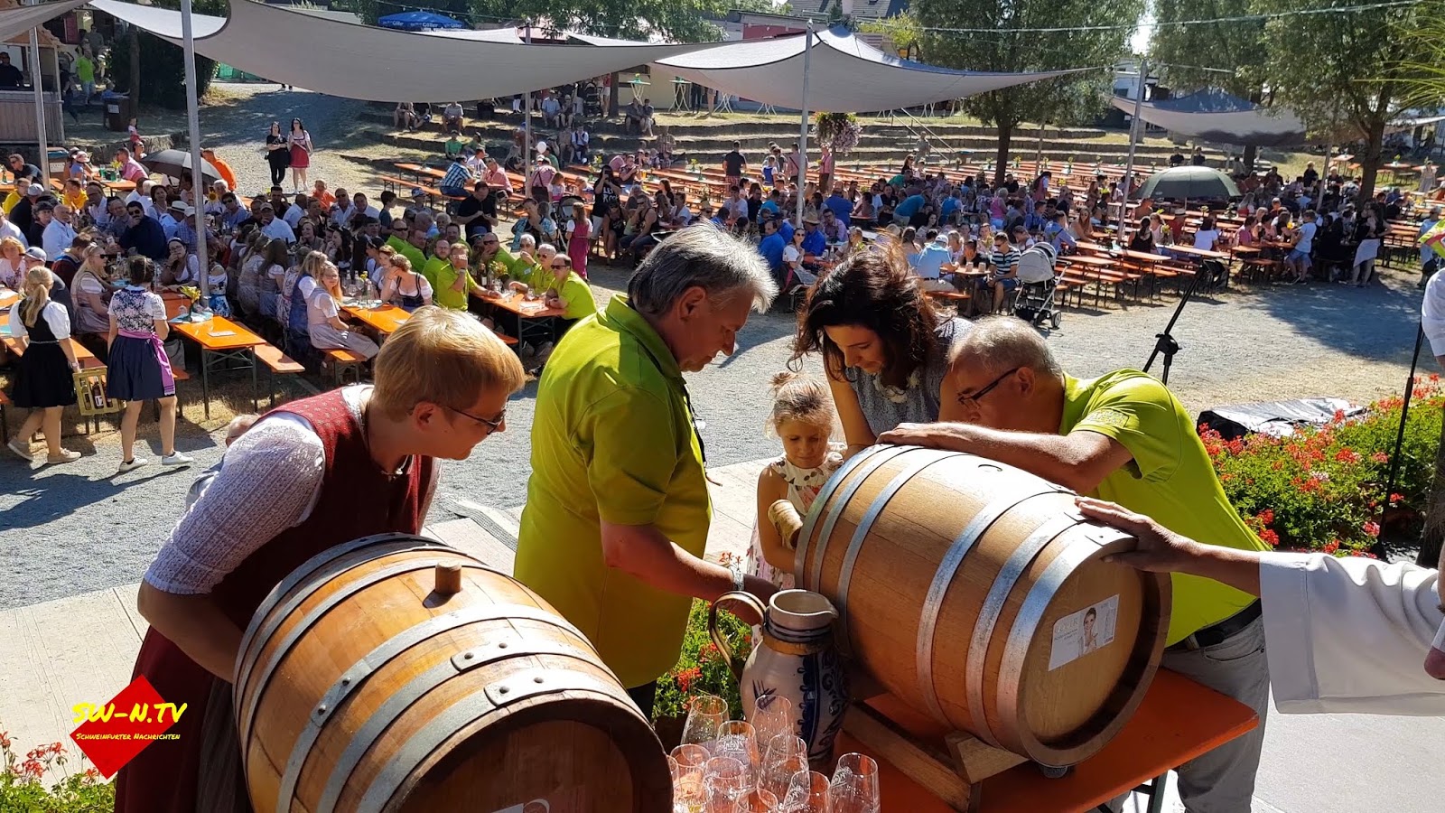 29. Altmain- Weinfest Sand am Main eröffnet