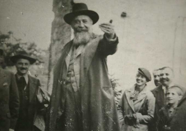 Crampeie de istorie botosaneana: Nicolae Iorga şi bogăţia vieţii sale ...