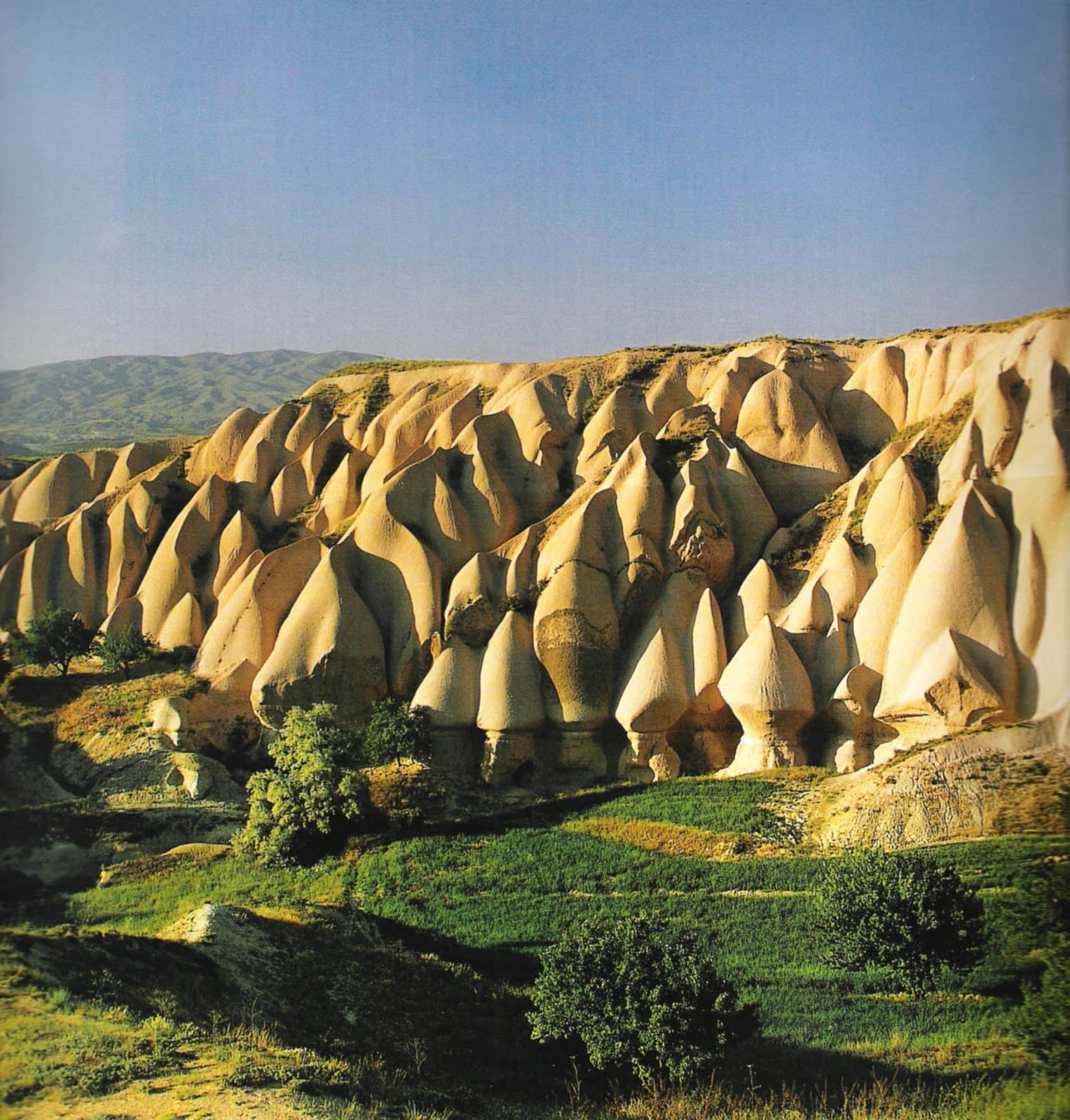 Phoebettmh Travel: (Turkey) – The Goreme Valley of Cappadocia, Turkey ...