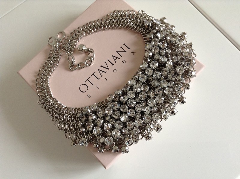 I love shopping - Ottaviani statement necklace