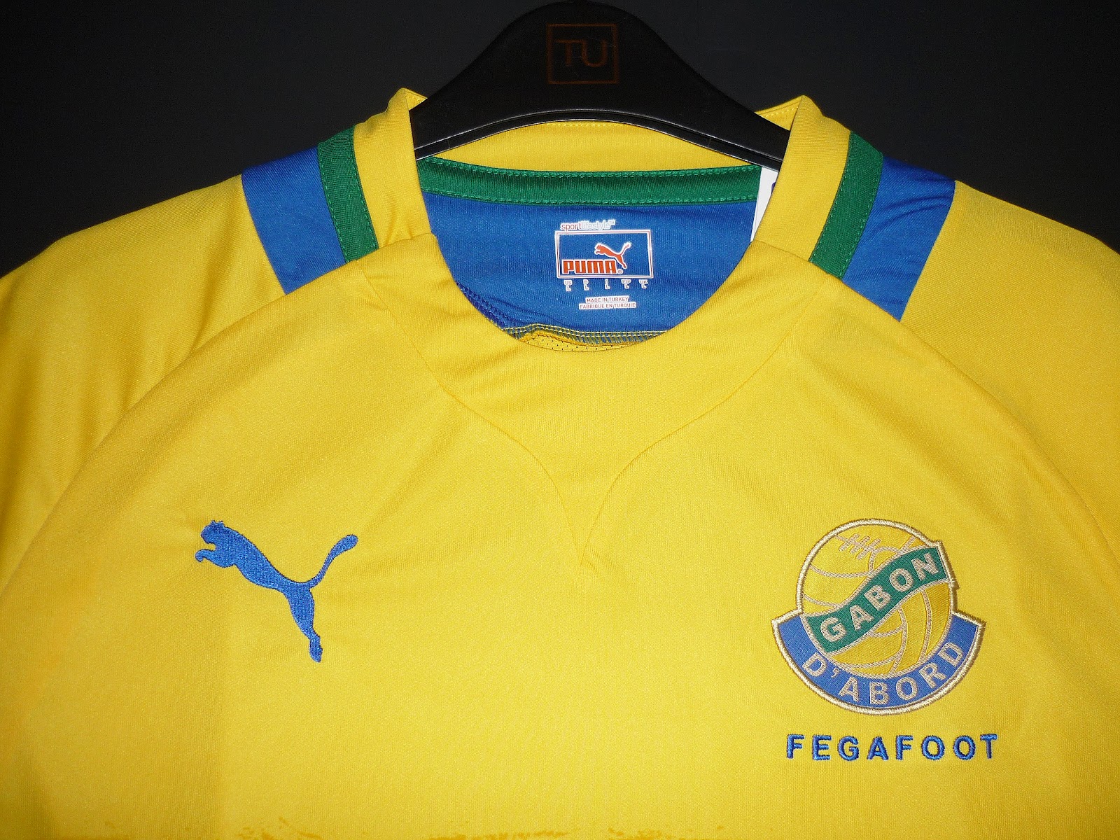 Sadsak's World Football Shirt Collection: Gabon
