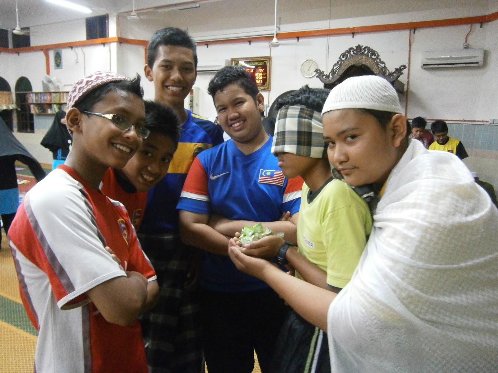 Album BADAR SMKA SHAMS