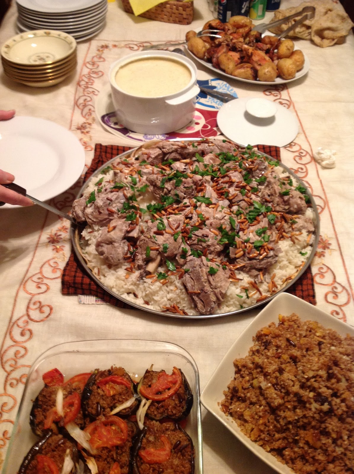 It's an expat life for us.: Mansaf - Traditional Jordanian food