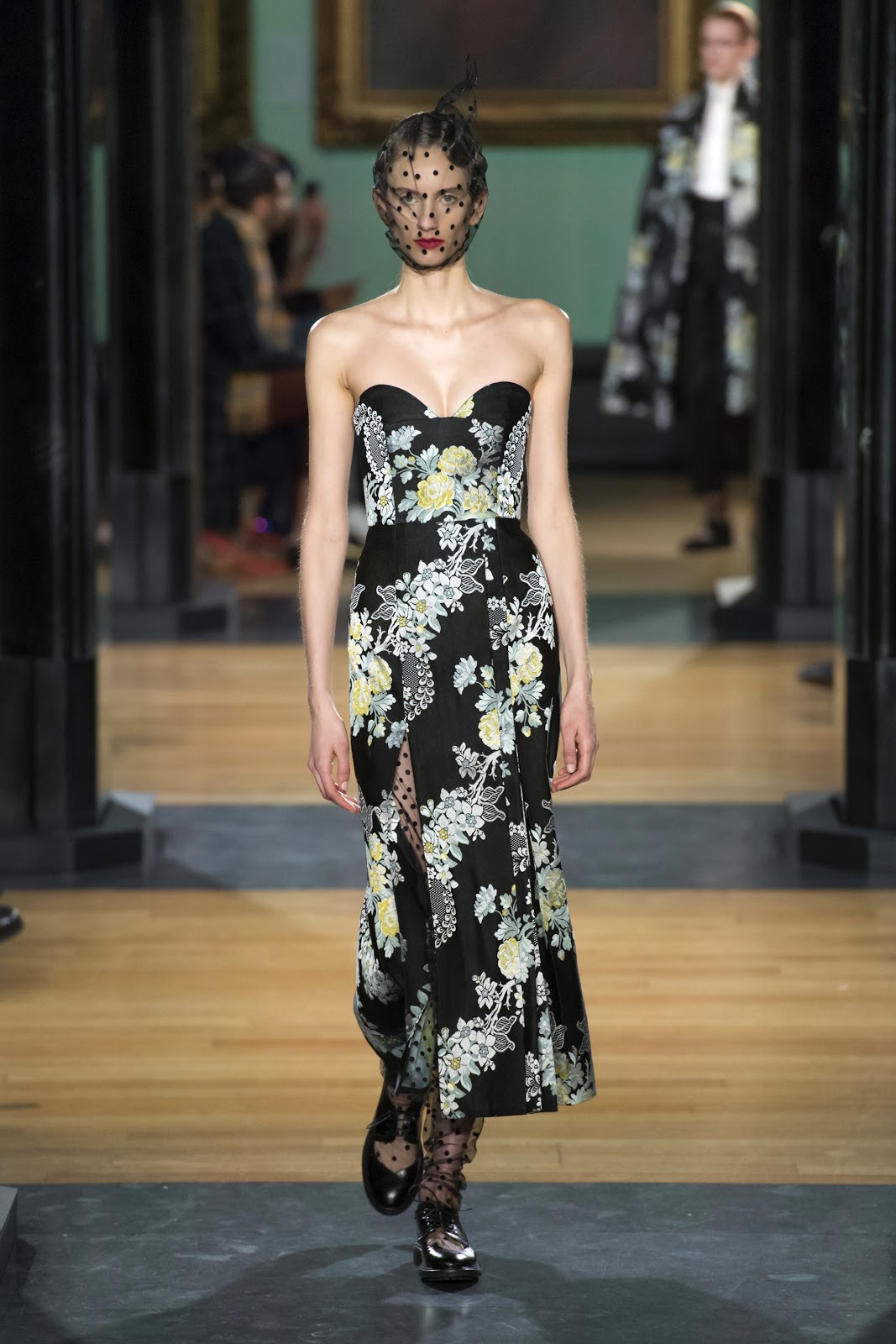 Erdem Fall-Winter 2018-2019 Fashion Show & Details ~ Runway | Cool Chic ...