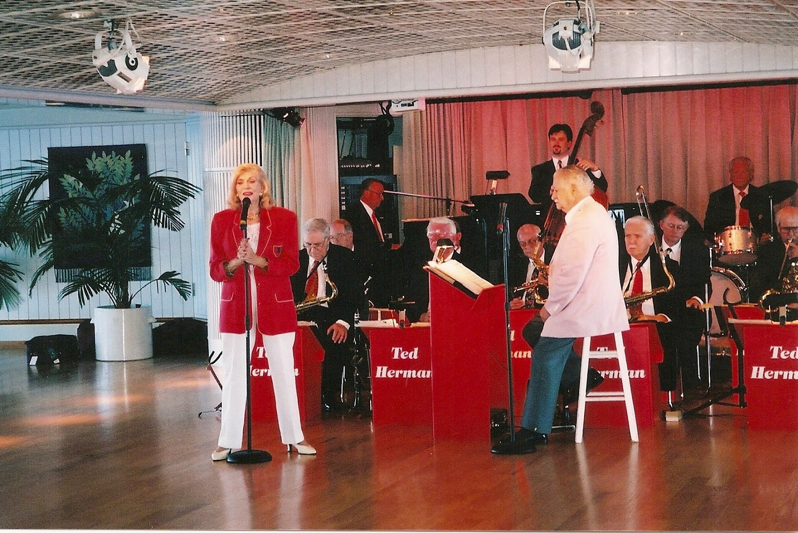 My Exclamation Point Life!!: Basking in Memories...Again