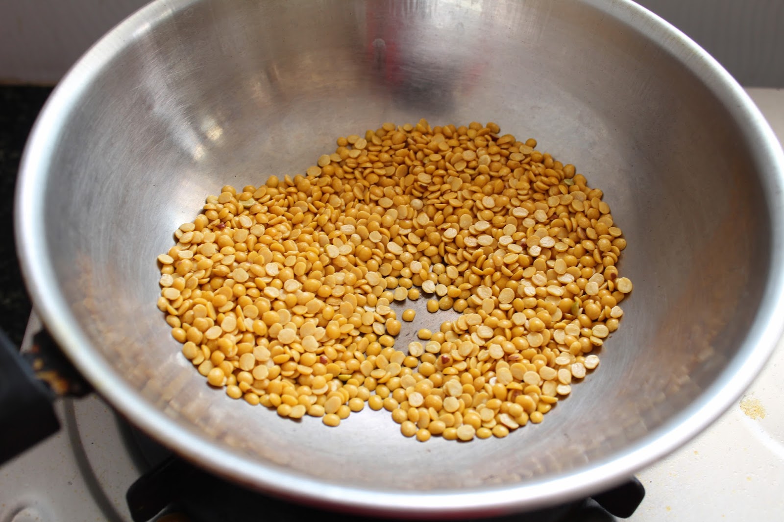 ANDHRA DAL POWDER / PARUPU PODI.