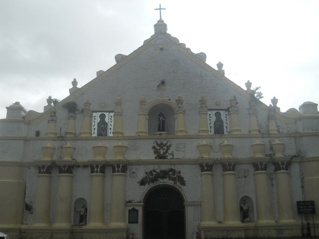 We Put Pictures Into Reality: Captivating Laoag: Visiting The Cathedral ...