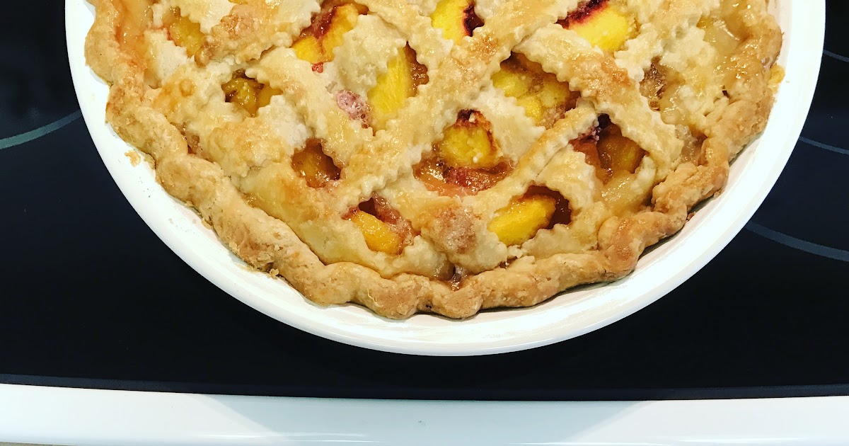 Mennonite Girls Can Cook: Peach Pie (made with a bag of frozen peaches)