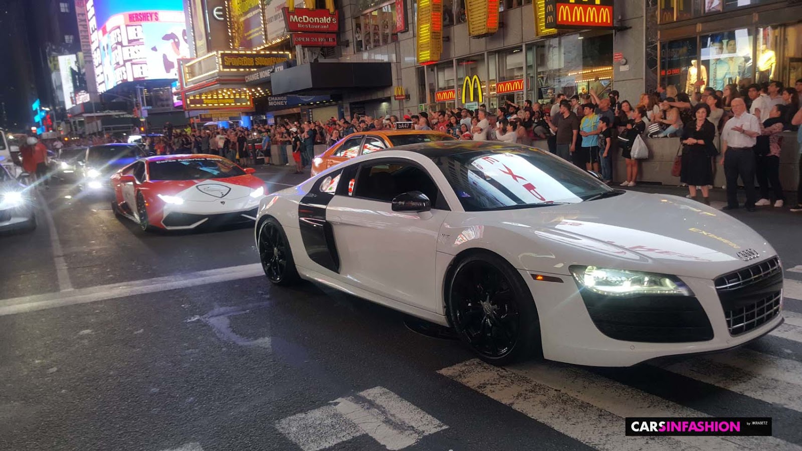 CarsINFashion Magazin: Corsa America Rally shut down the Times Square!