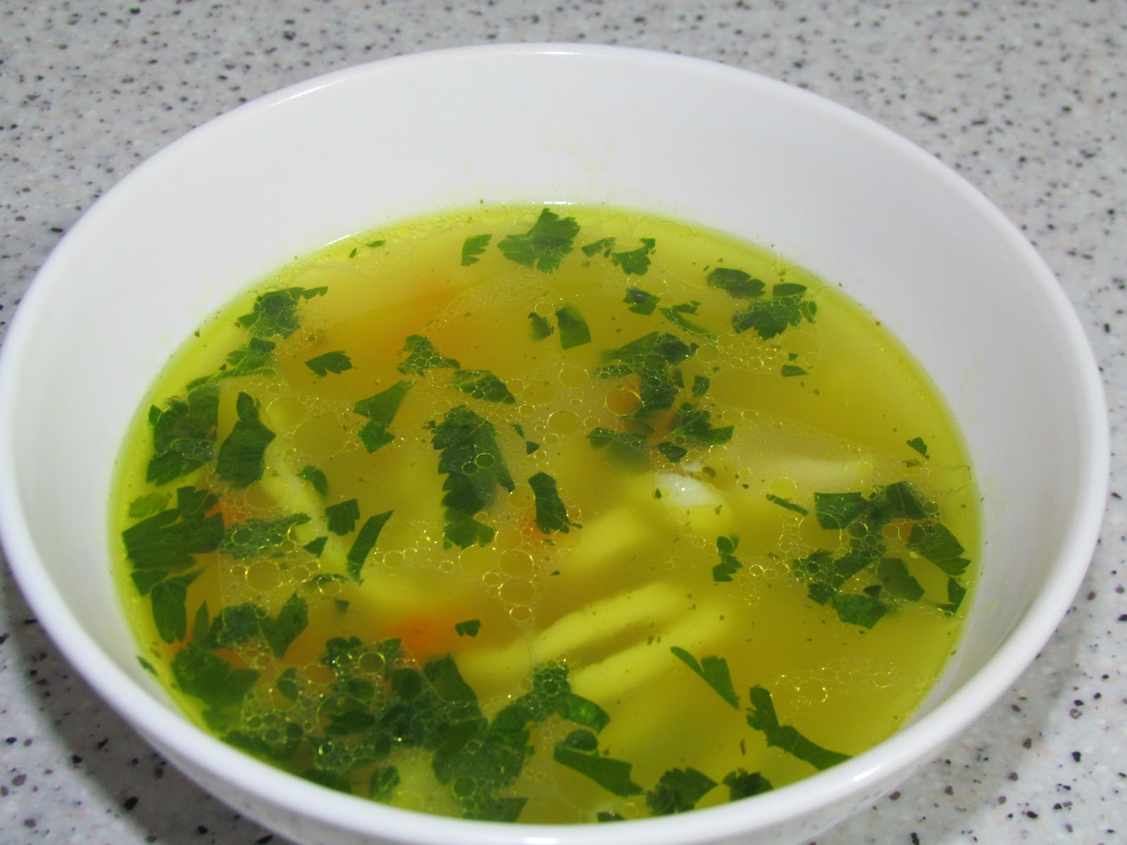 Top Cuisine avec Lavi: Supa de pui cu taitei de casa / Chicken soup ...