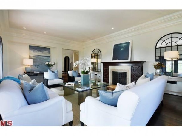 My Moon: Bryce Dallas Howard's Homely Hollywood Hills House