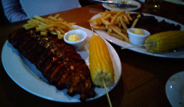 Restaurant reviews in a 100 words or less: Tony Roma's (Sydney)