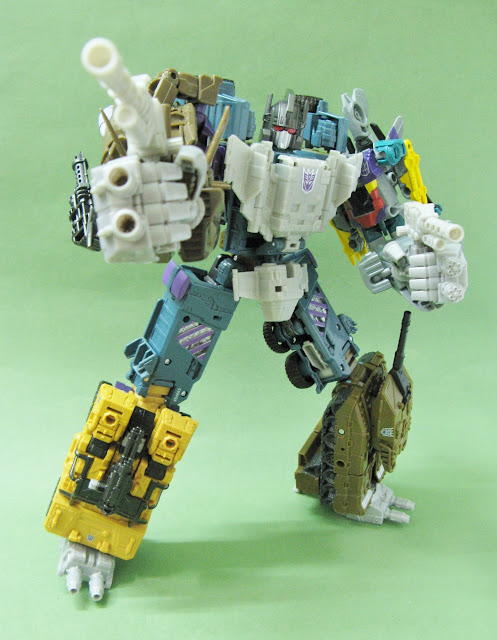 Transformers Generations Combiner Wars BRUTICUS(IDW) 變形金剛世代合體大戰系列 布斯達 ...