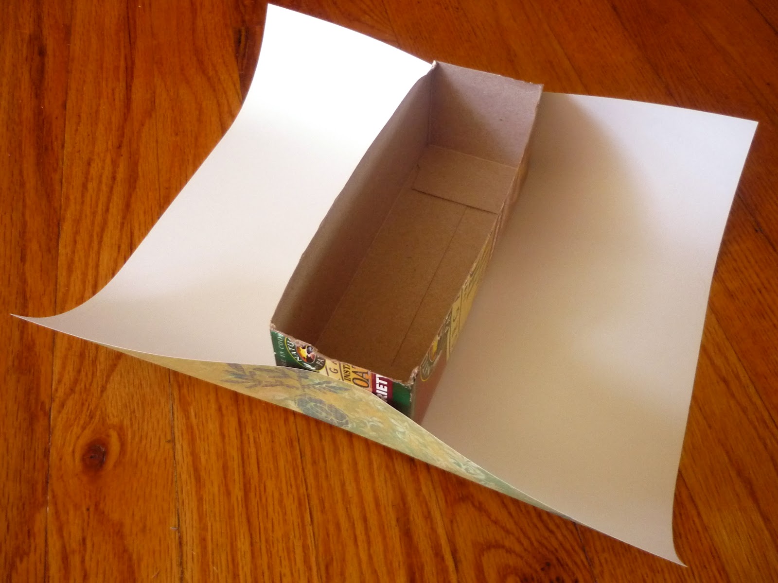 Harvesting Hart: Oatmeal Box Storage - A Tutorial