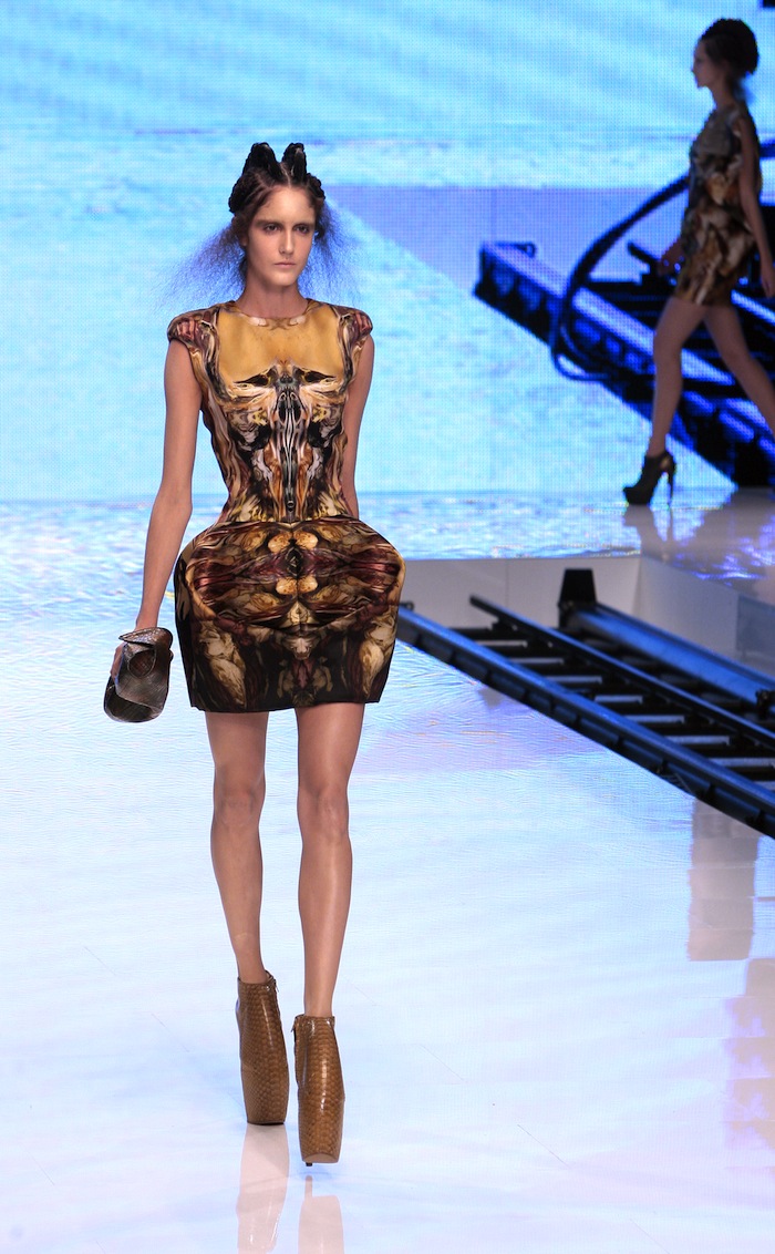 The Fashion Designer Vault: Alexander McQueen