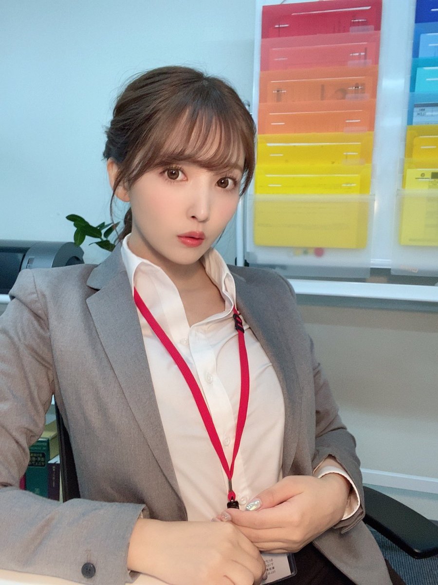미카미 유아 신작 촬영 컨셉 후방주의 꾸르