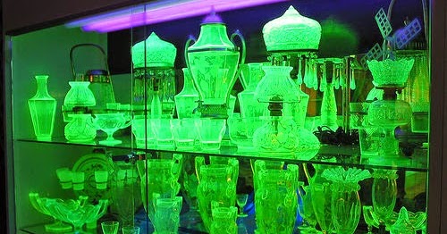 GUIDE TO VASELINE GLASS | Collectibles Coach