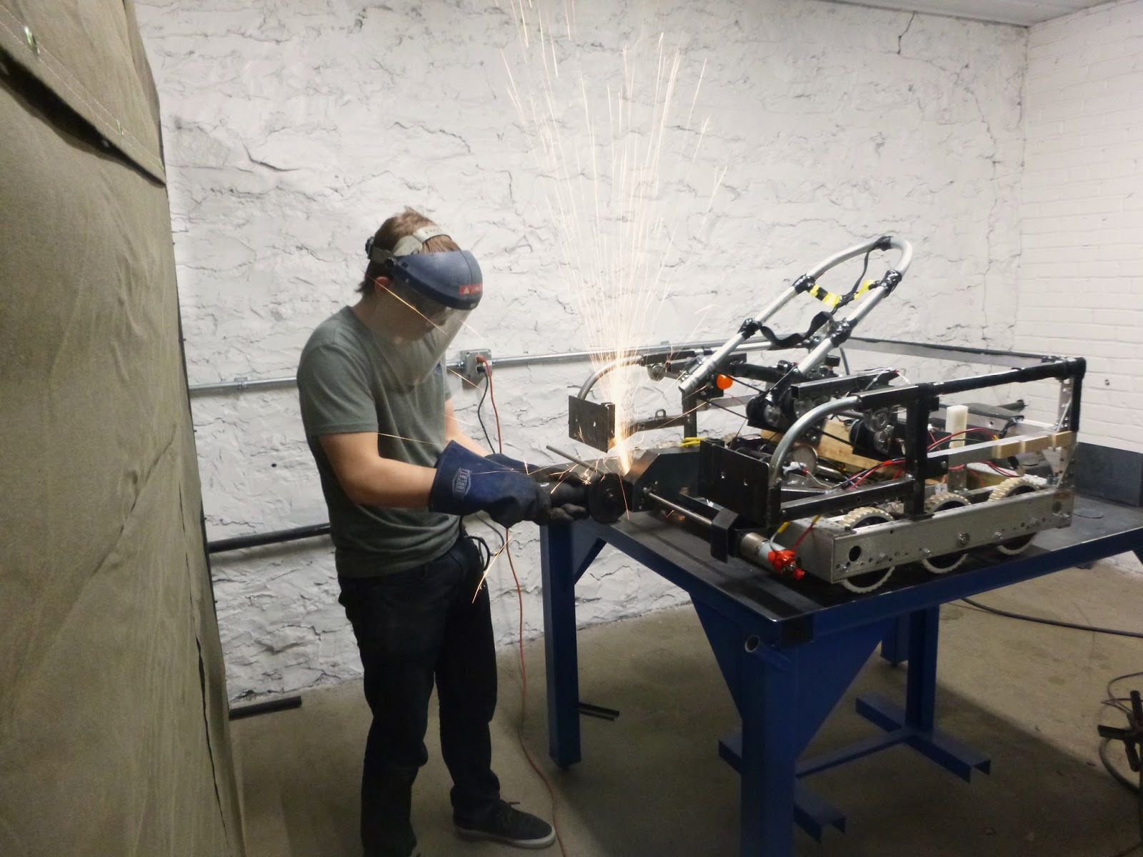 Detritus of Empire: FIRST Robotics - Progress Report Six