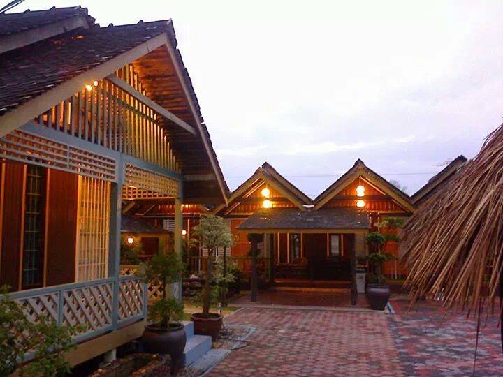 Dalyla Inn: Dalyla Inn Di Bukit Kuang, Kemaman