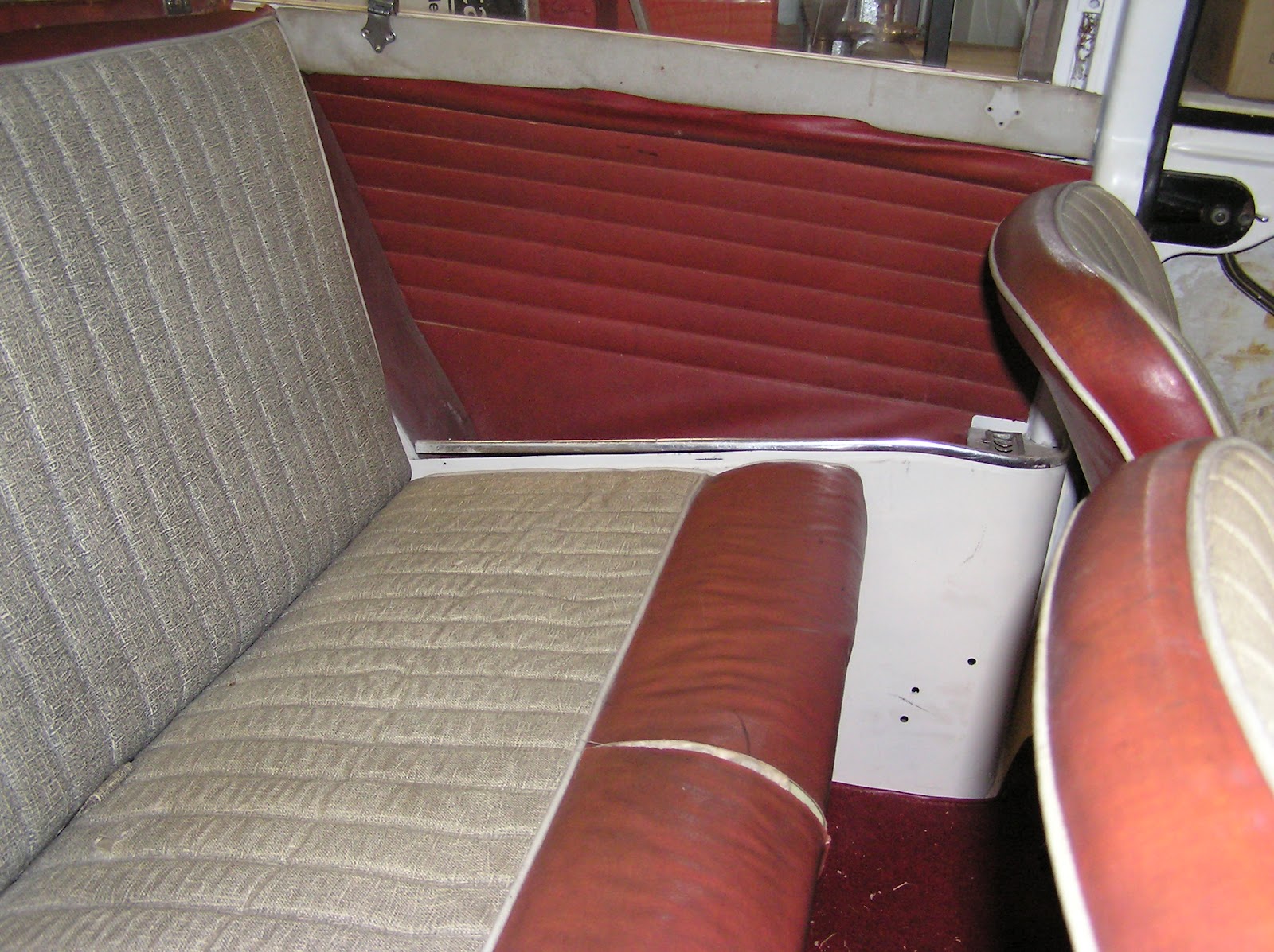 Tim's Mk1 Morris Mini Traveller Restoration: Interior Trim