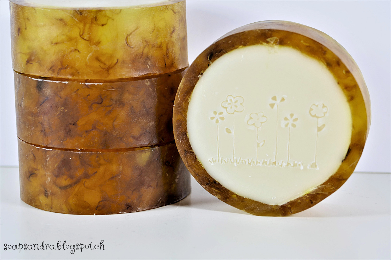 Calendula (Rimmed Soap mit Glycerin Hülle)