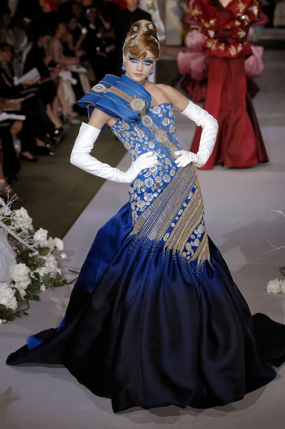 Fashion Show: Christian Dior Couture Fall 2007 | John Galliano