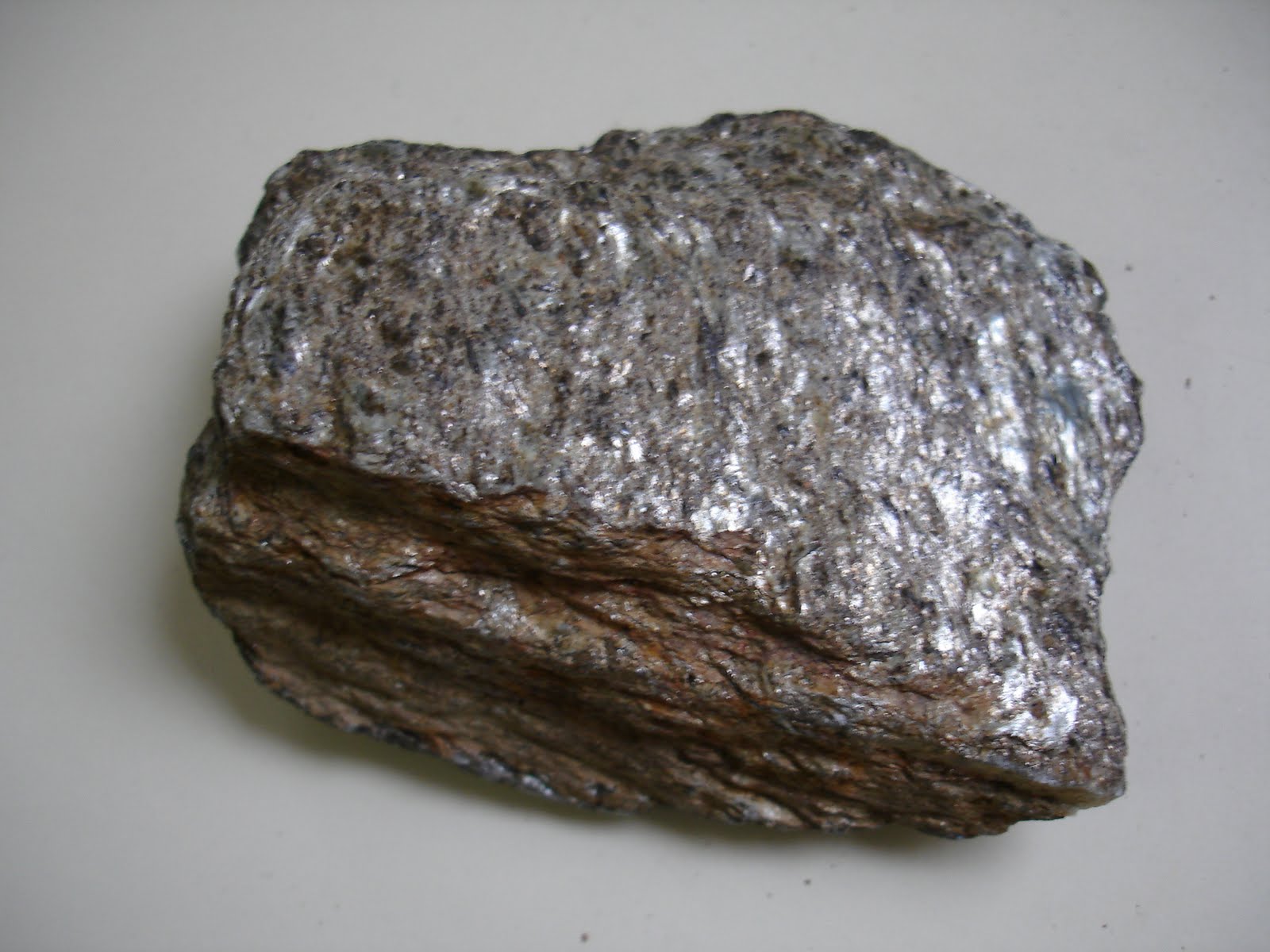 EL PAISAJE: (ROCAS METAMÓRFICAS)