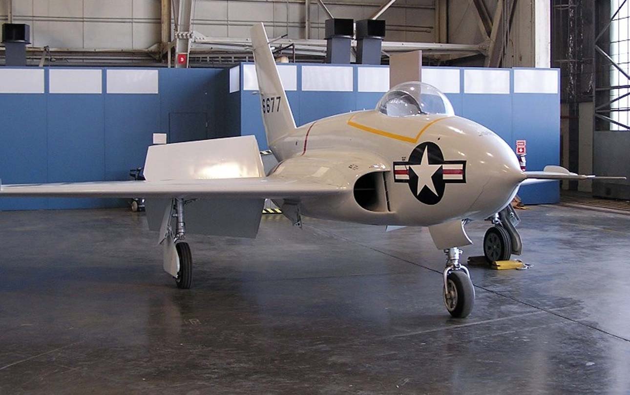 FDRA - Fuerza Aérea: Avión experimental: Northrop X-4 Bantam