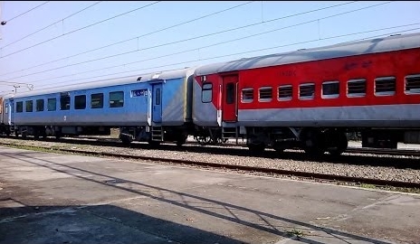 Rail Maniac: DEVELOPMENT HISTORY OF POWER GENERATION IN "LHB" AC/NAC