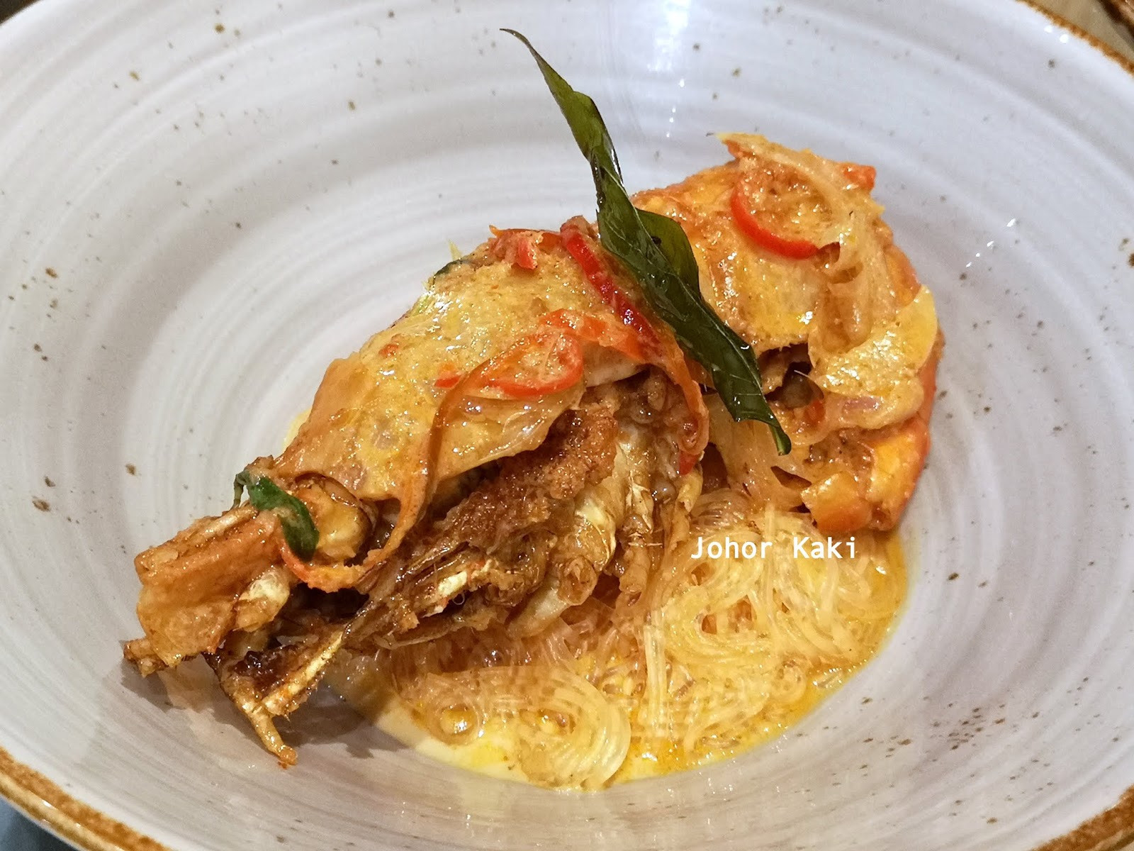 East Treasure Chinese Restaurant in Joo Chiat Singapore 东宝之卧虎藏龙 |Tony ...