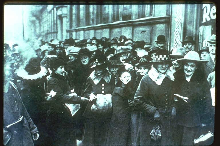 German D-Term Trip: The Failure and Success of the Weimar Republic