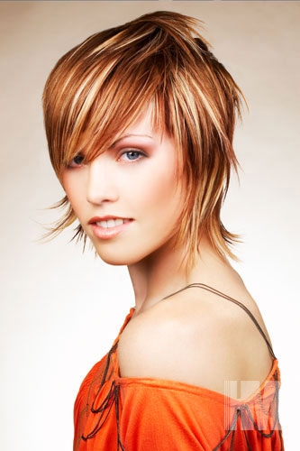 Funky Medium Layered Hair Styles - News fashions Asian