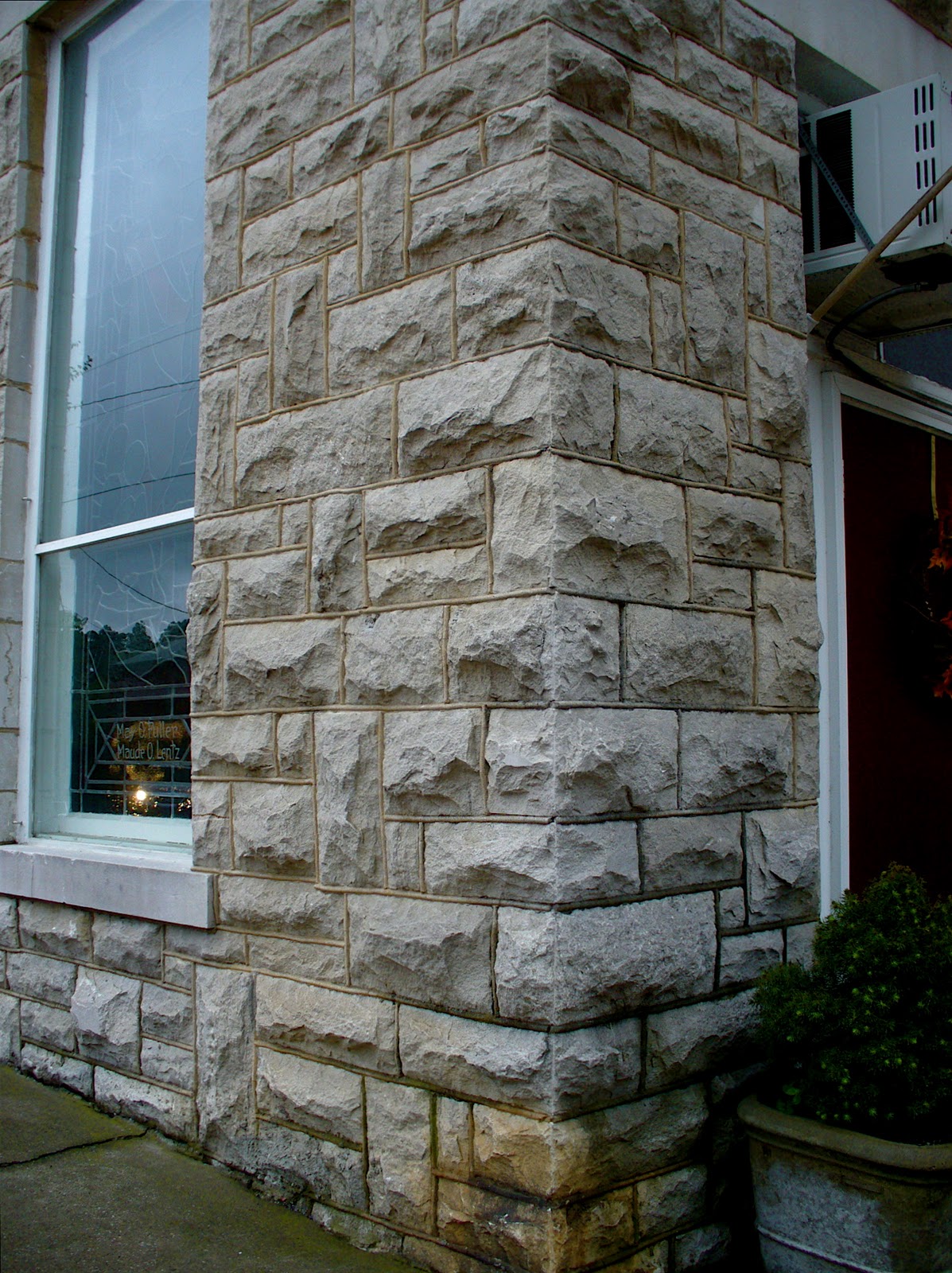 Alt. Build Blog: Stone Buildings In Eureka Springs, Ark.