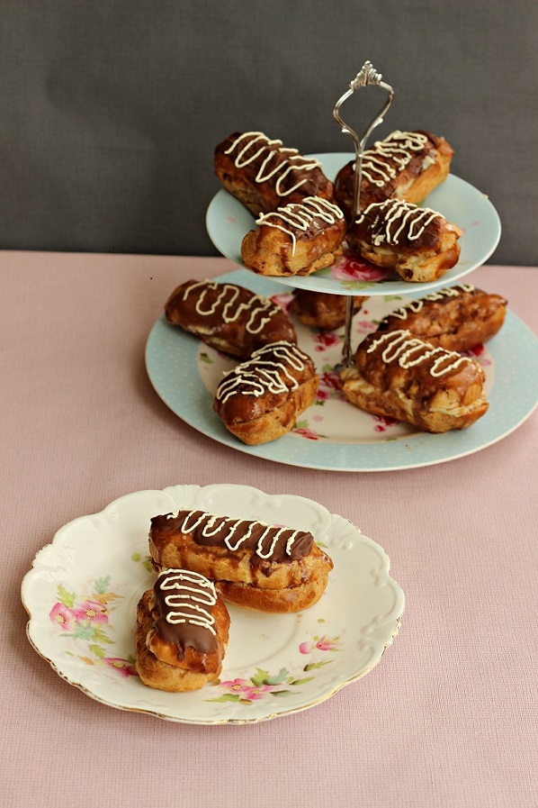 RUCHI: Chocolate eclairs with custard filling