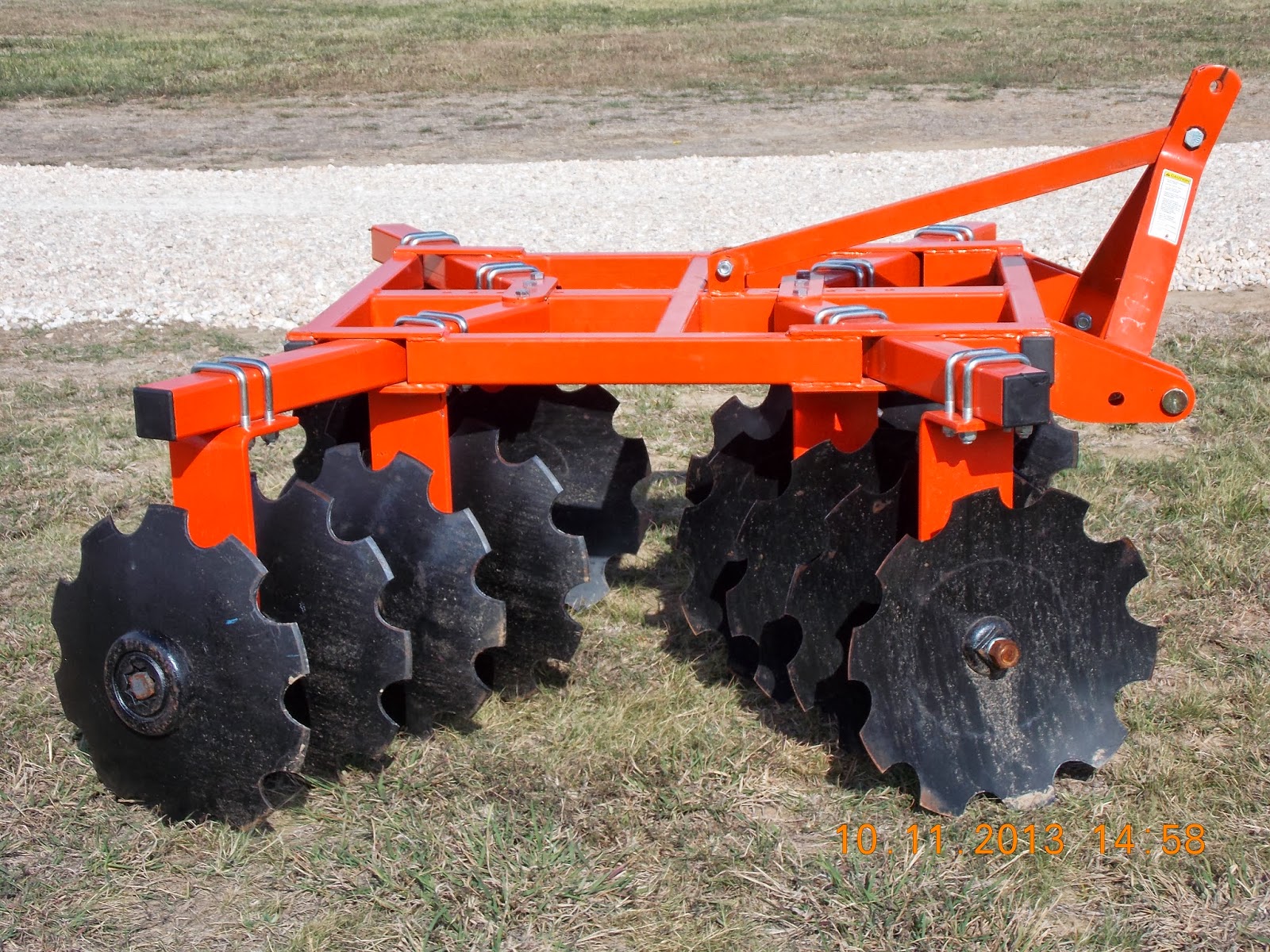 Parking Zone 82: 5' Howse Disc Harrow NEW $999
