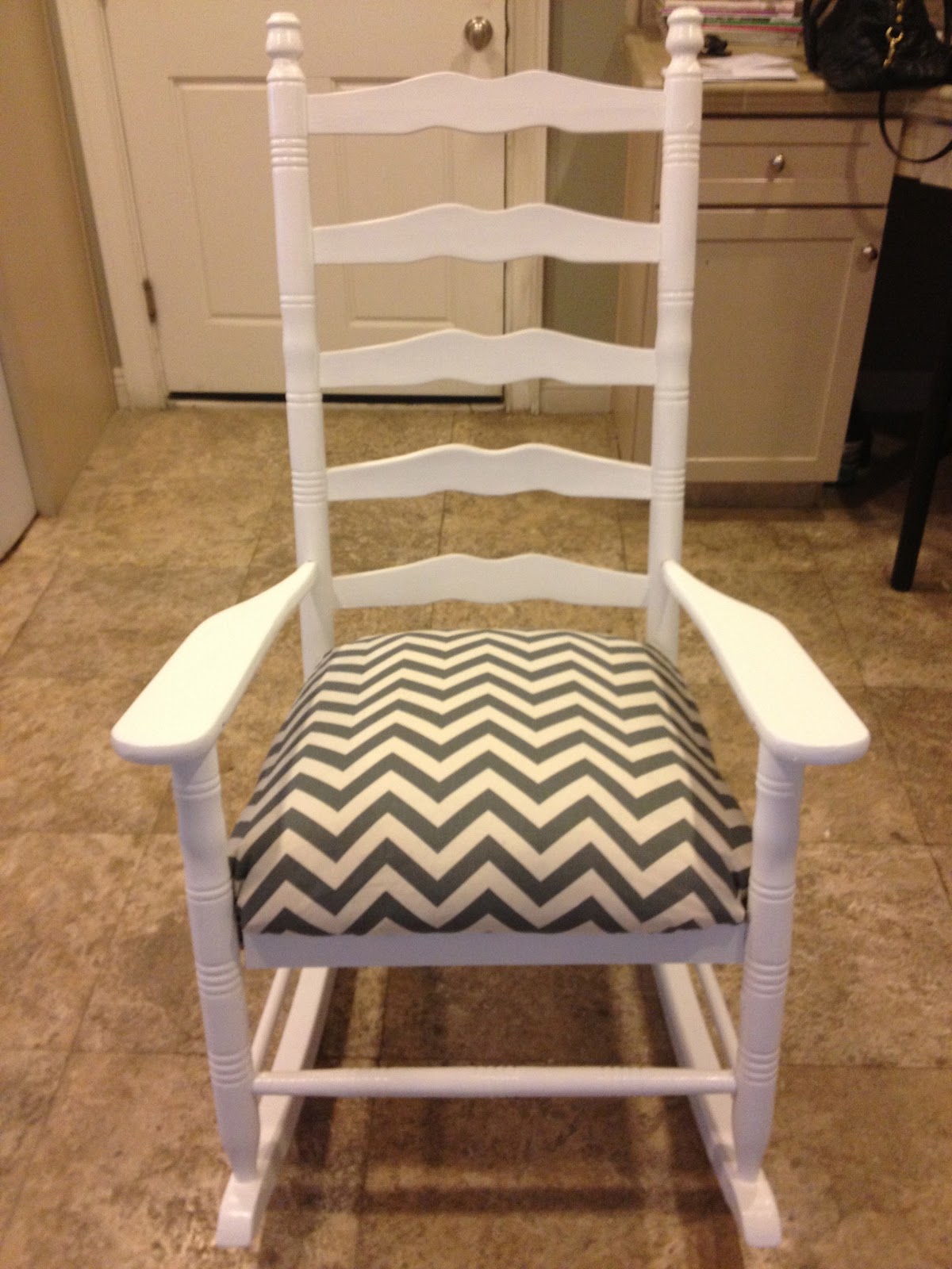 Lauren Kelly Finds: Chevron Rocking Chair Revised