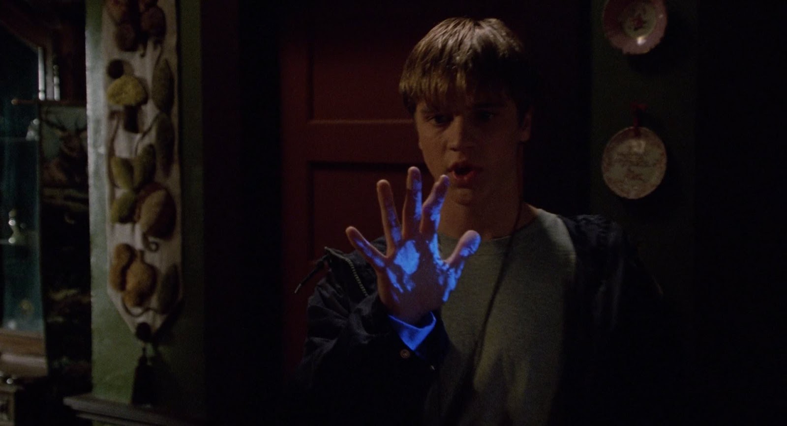 The Cathode Ray Mission: Screenshots: Idle Hands (1999)