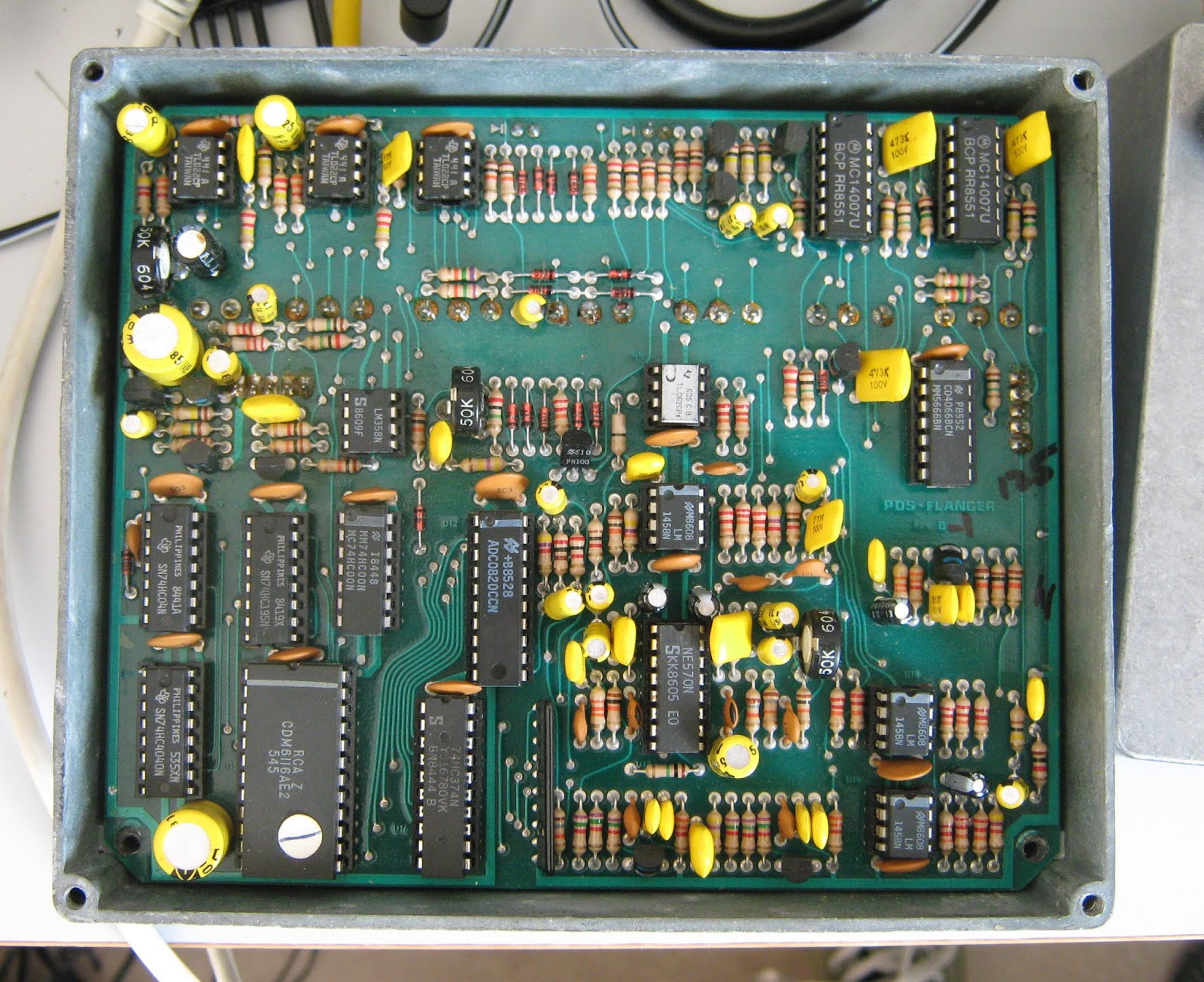 False Electronics: Digitech PDS 1700 Chorus/Flanger