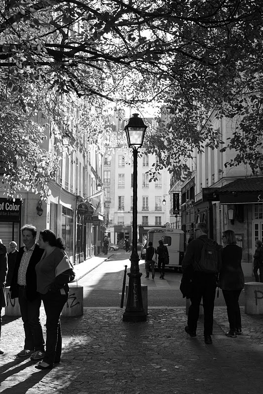 Follow the Gleam: December 2011