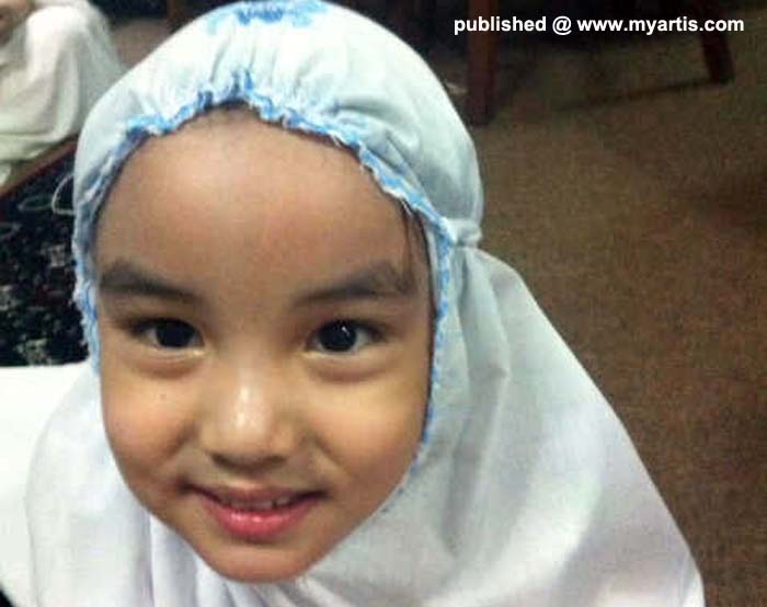 MYARTIS.COM | MYARTIS | MY | ARTIS: RAGAM DI HARI RAYA - ENGKU ALEESYA ...