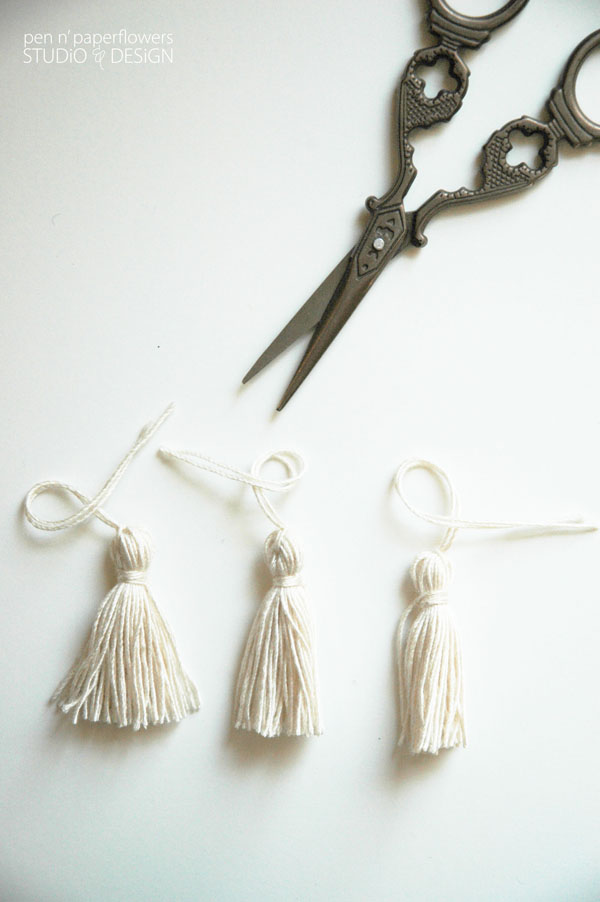 Pen + Paper Flowers: CRAFT | Mini Tassels
