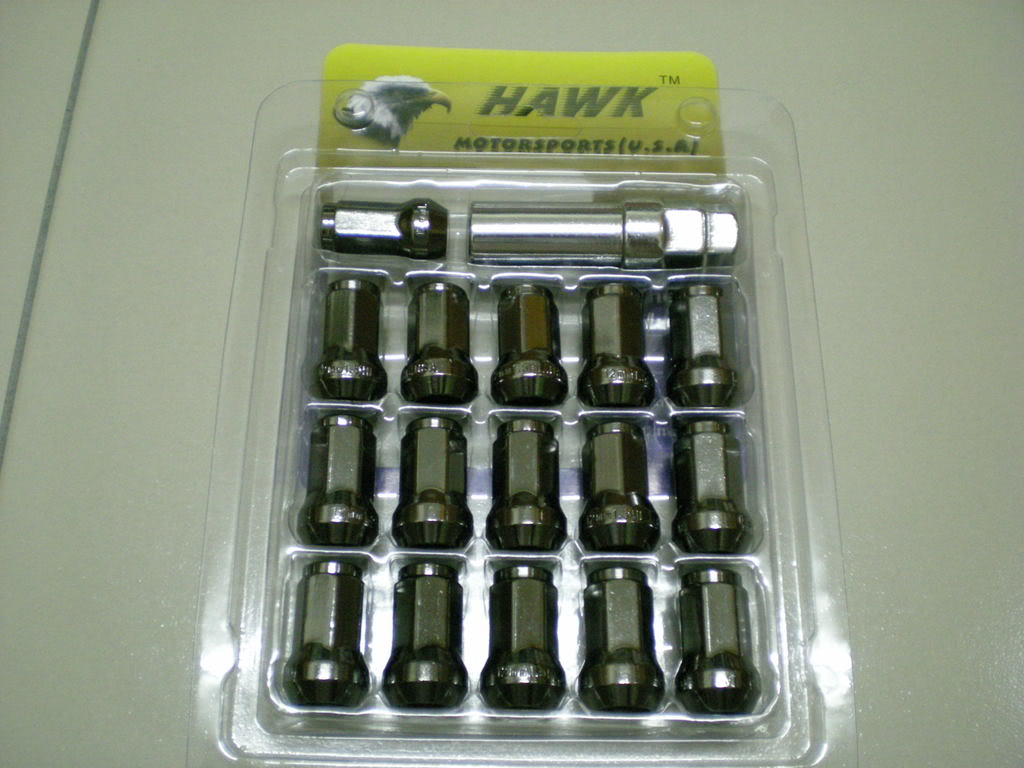 REV Performance: Sport Wheel Nuts