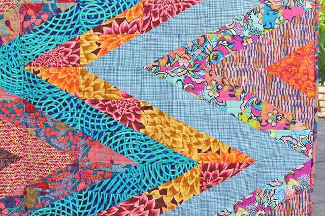 Quilternity's Place: Six!! The Zenith Quilt